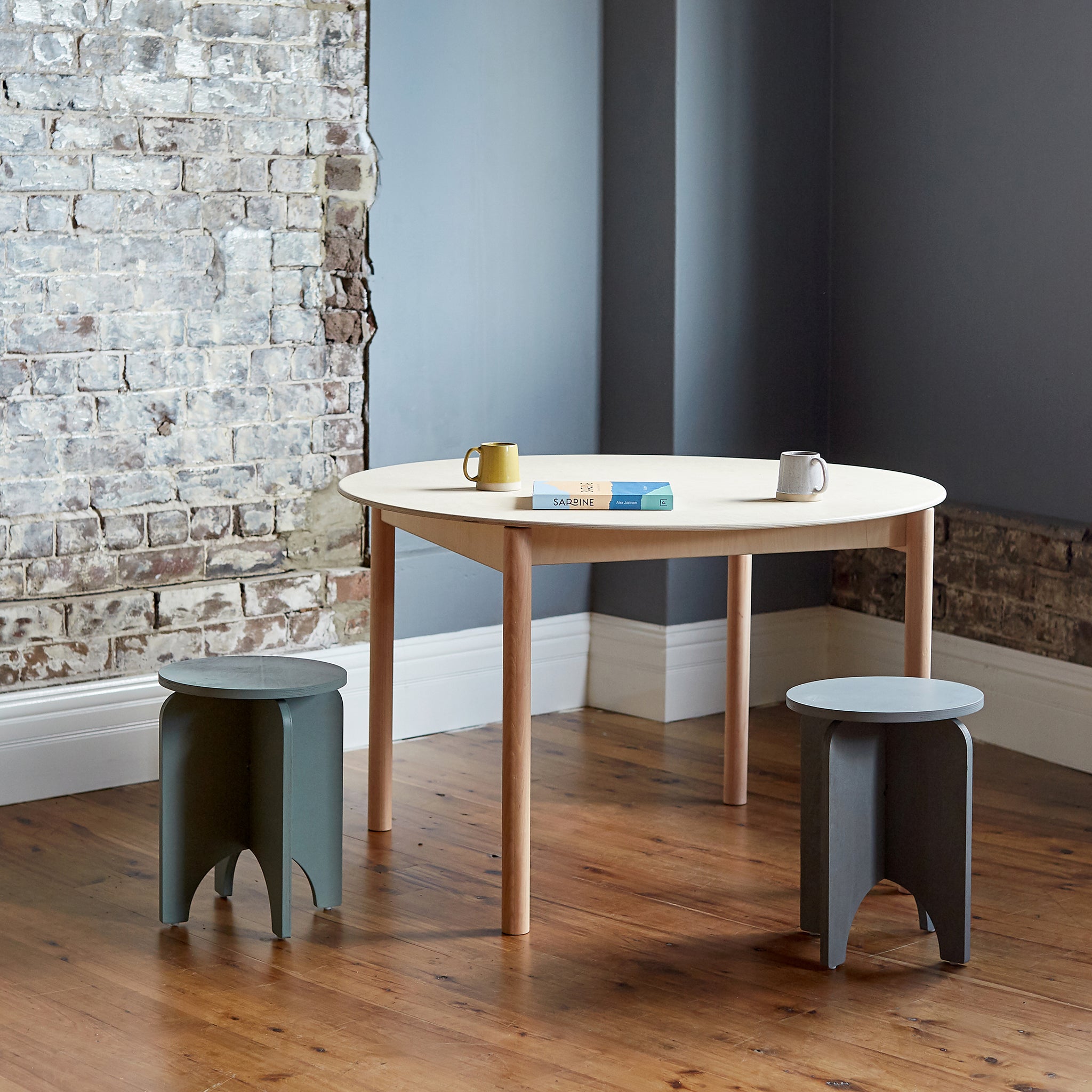 Round Wood Dining Table Sydney | Round Dining Table | So Watt